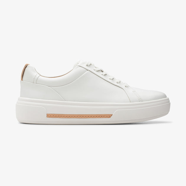 Shop Trendy & Comfortable Women's Trainers Online | Clarks UAE